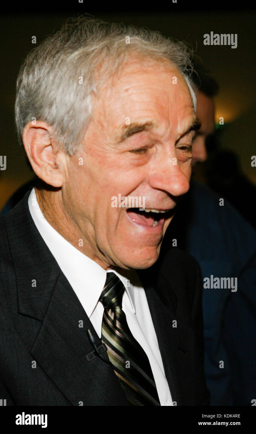 Congressman Ron Paul pictured at Peter Piper Pizza in Las Vegas, Nevada ...