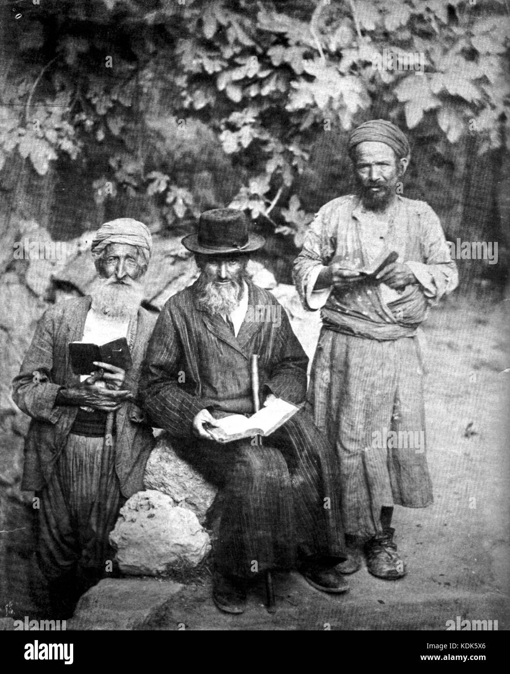 Jews in jerusalem Black and White Stock Photos & Images - Alamy