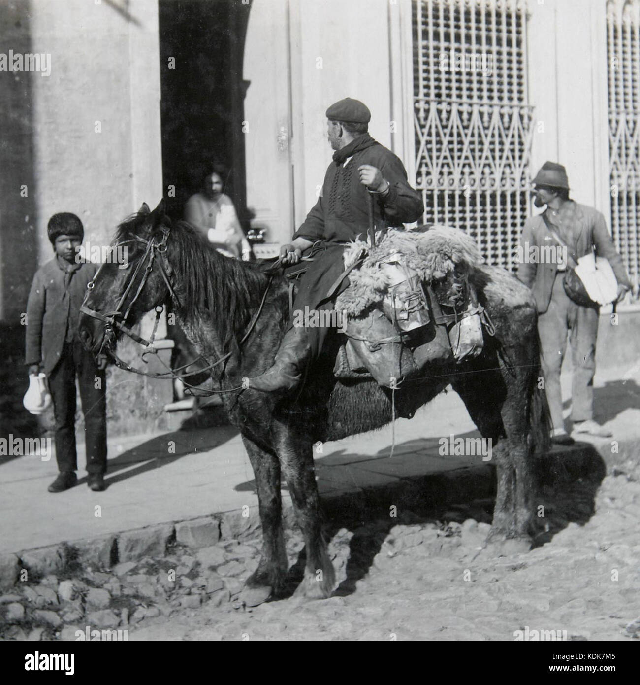 Lechero hi-res stock photography and images - Alamy