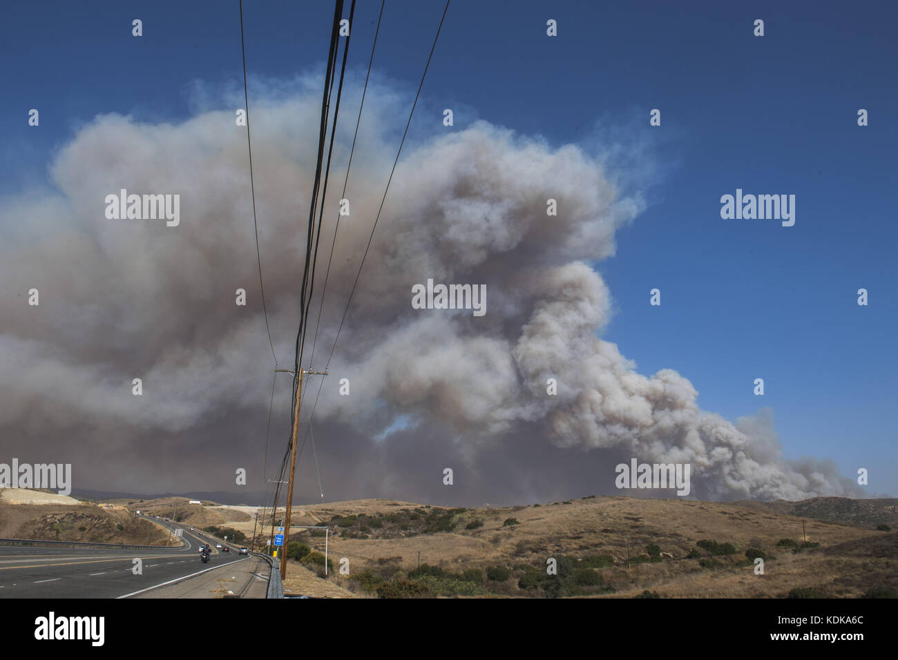 Anahiem Hills, CA, USA. 9th Oct, 2017. The Canyon Fire 2 burns as seen ...