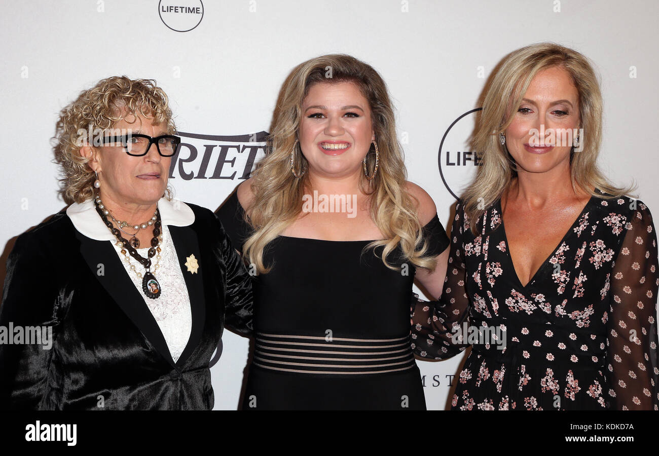 BEVERLY HILLS, CA - OCTOBER 13: Claudia Eller, Kelly Clarkson, Michelle ...