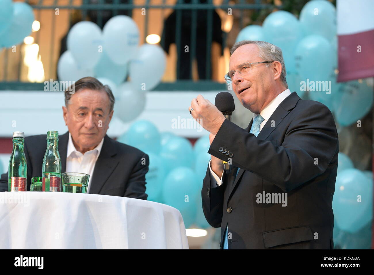 Vienna, Austria. 14 October 2017. National election 2017 in Austria ...