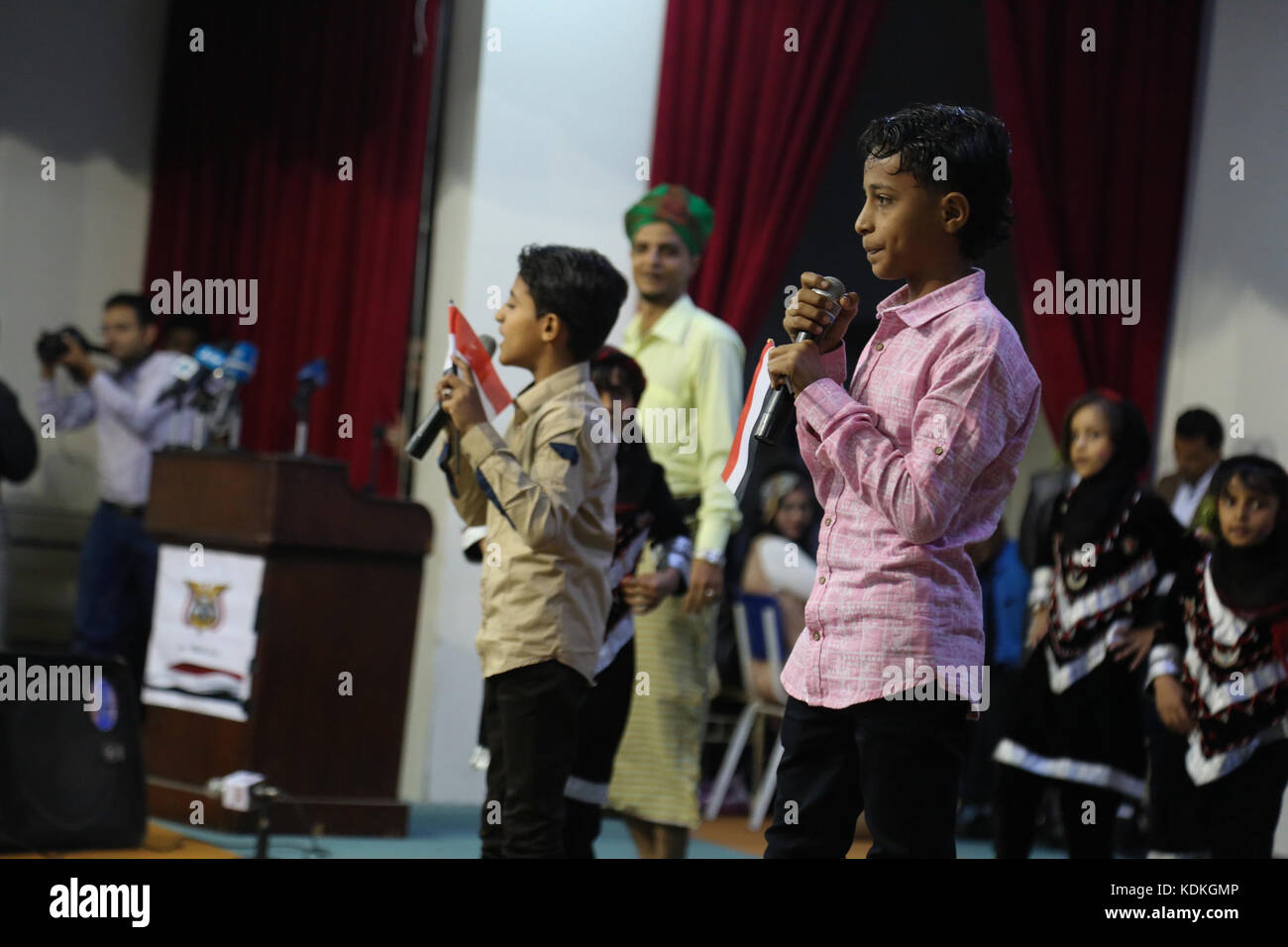 Yemeni Music High Resolution Stock Photography and Images - Alamy