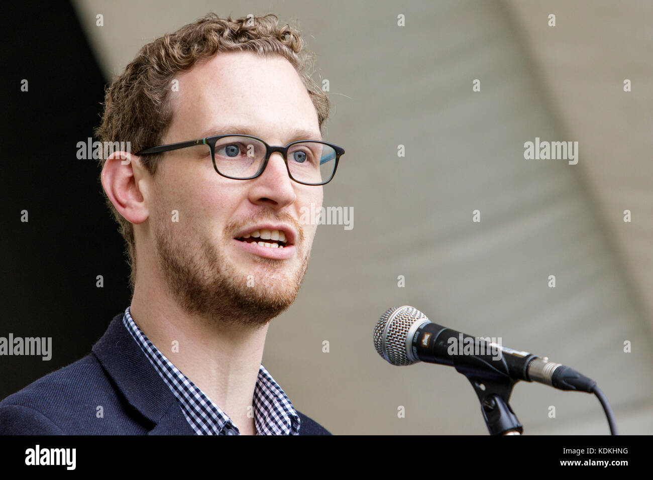 Darren jones mp hi-res stock photography and images - Alamy