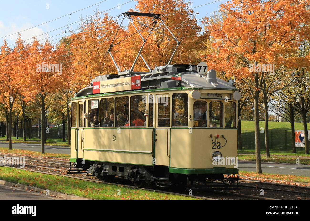 Magdeburg, Germany. 14th Oct, 2017. Picture of the historical tram ...