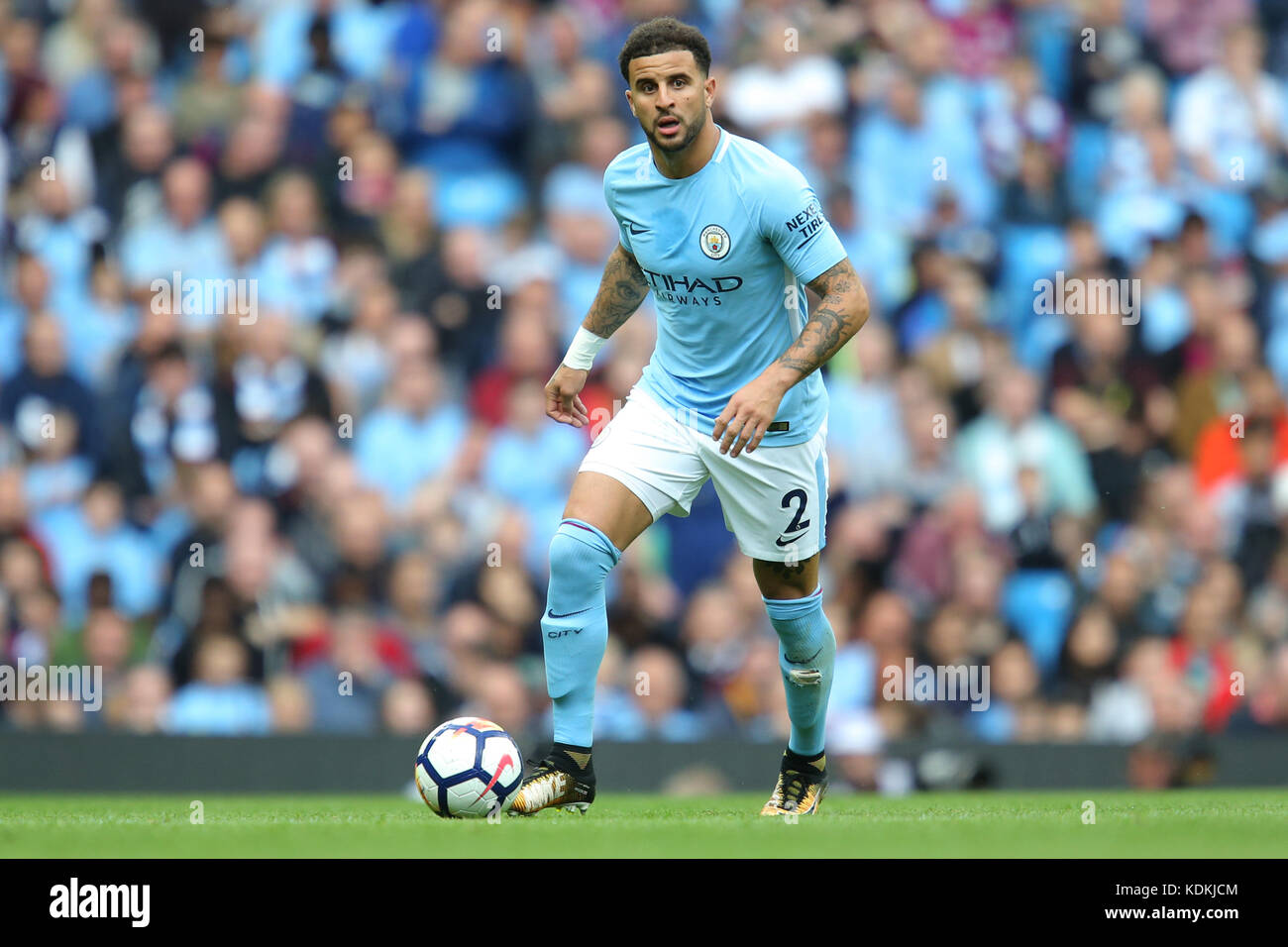 Kyle Walker MANCHESTER CITY FC PREMIER LEAGUE, MANCHESTER CITY V STOKE ...