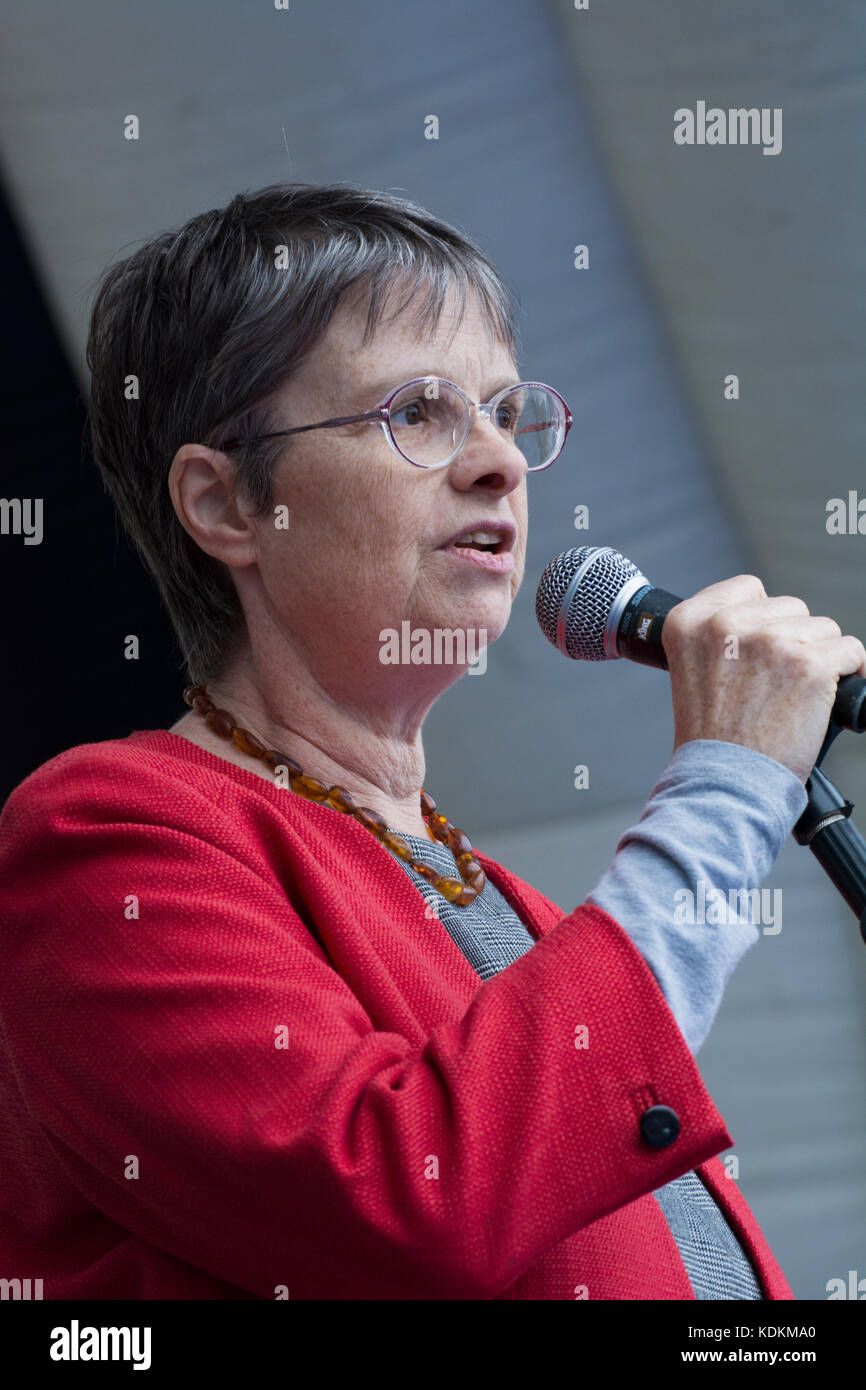 Molly bell hi-res stock photography and images - Alamy