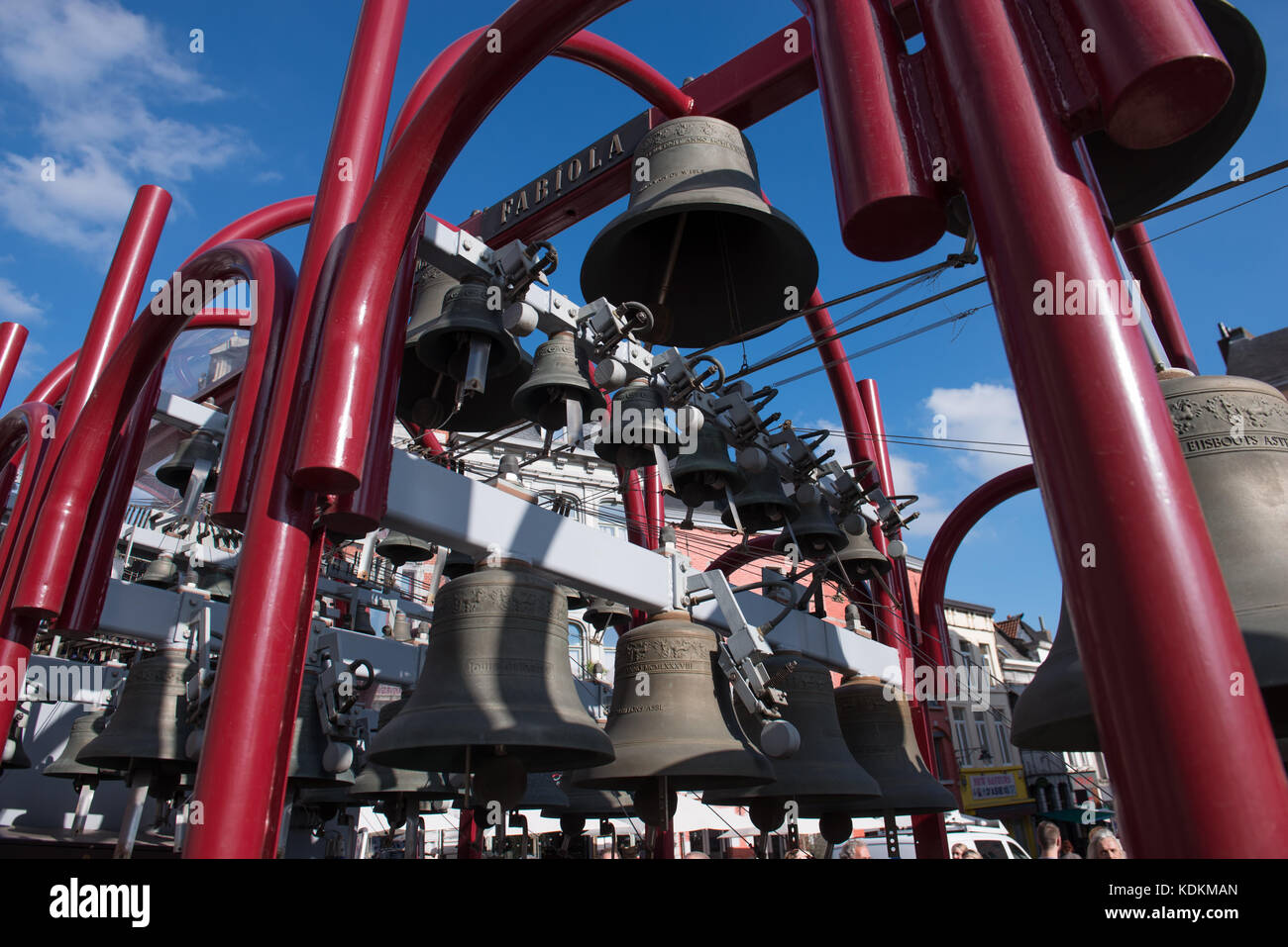 Mons, Belgium. 14th Oct, 2017. Carillon concert on Grand Place in frame ...