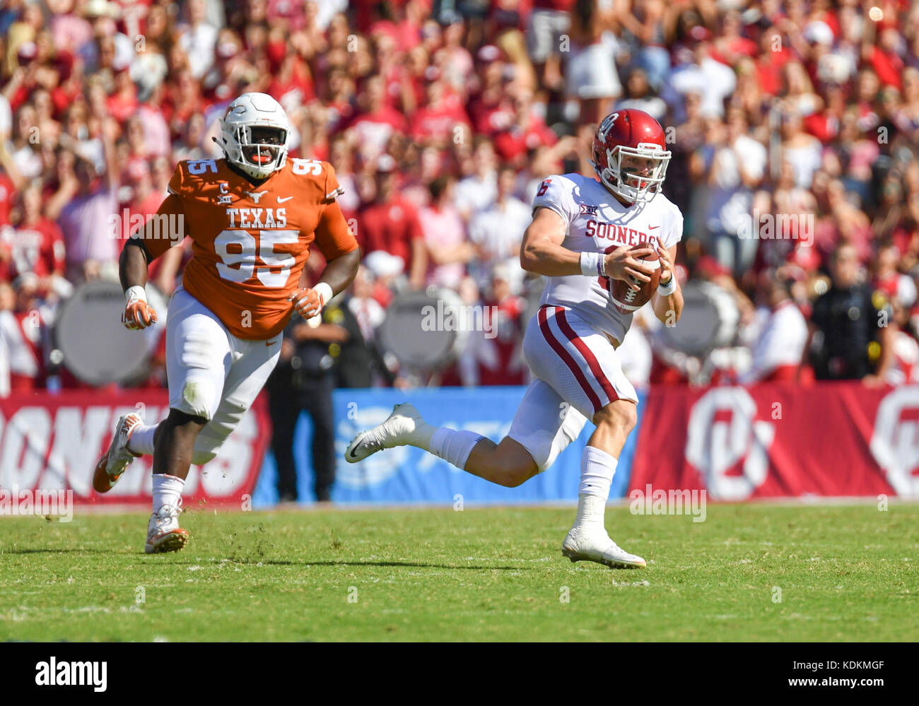 October 14, 2017: Oklahoma Sooners quarterback Baker Mayfield #6 carries the ball for a first ...