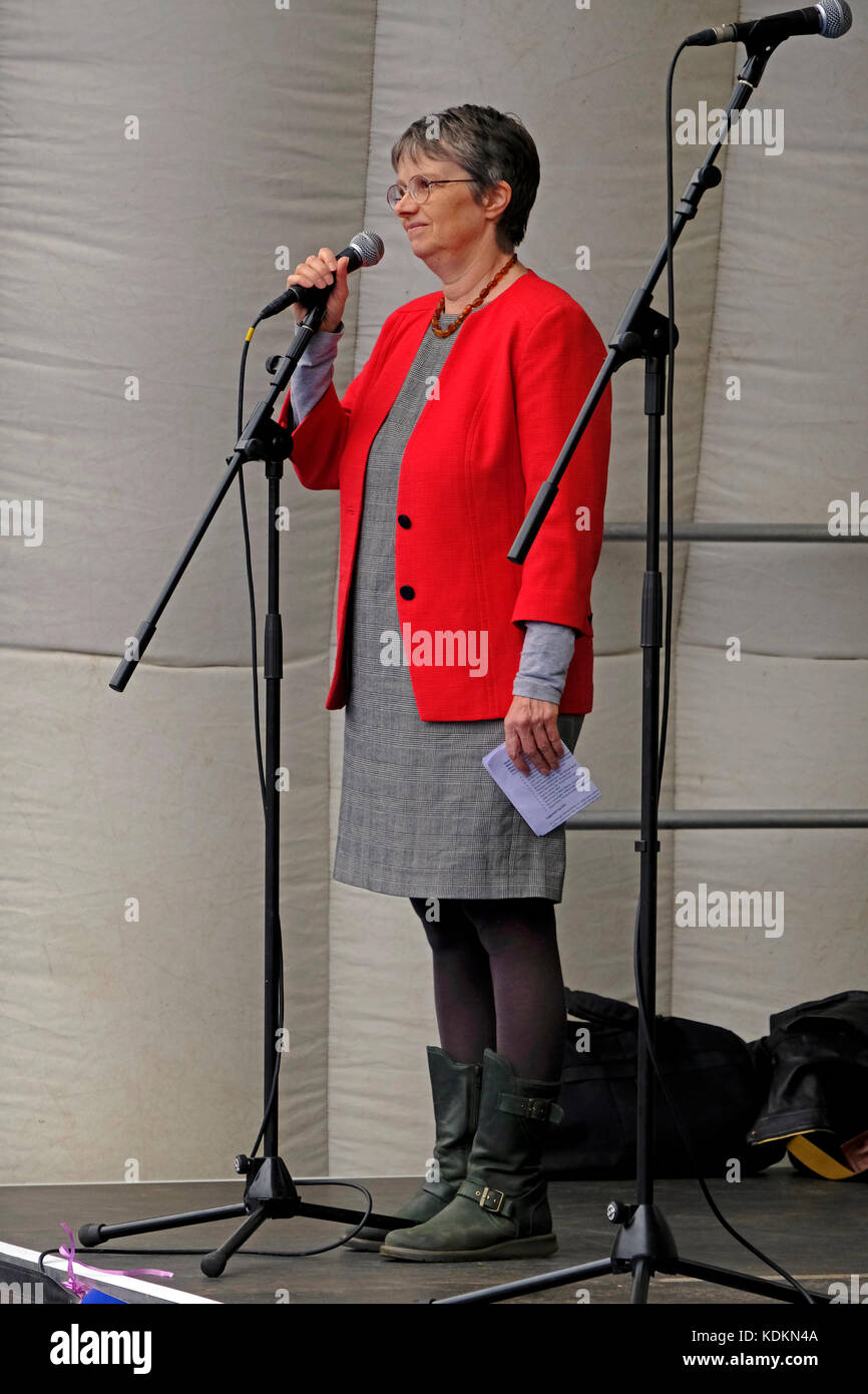 Molly scott hi-res stock photography and images - Alamy