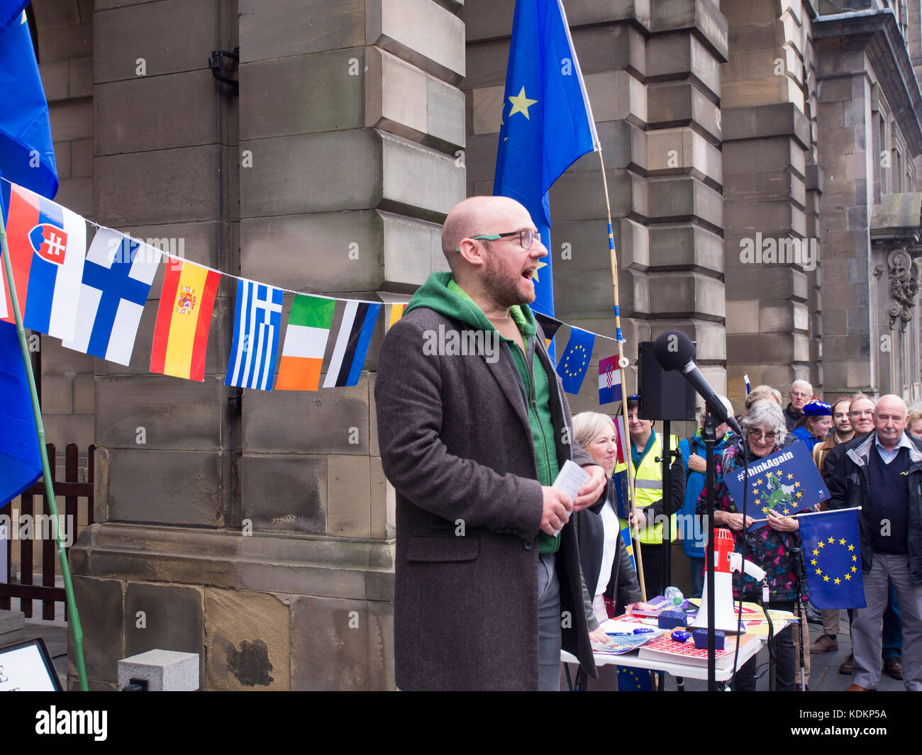 Patrick harvey hi-res stock photography and images - Alamy