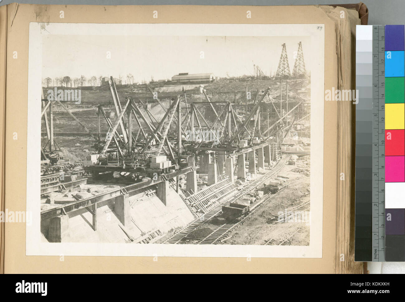 Kensico reservoir. View of down stream face of dam showing method of ...