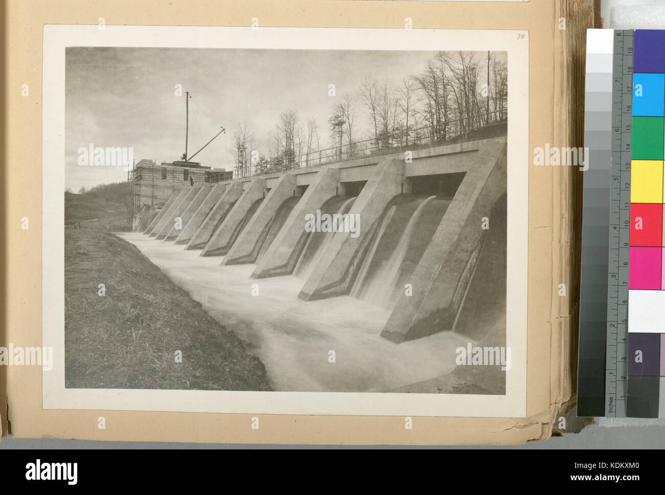 Kensico Influent Weir. Completed Influent weir and partially completed ...