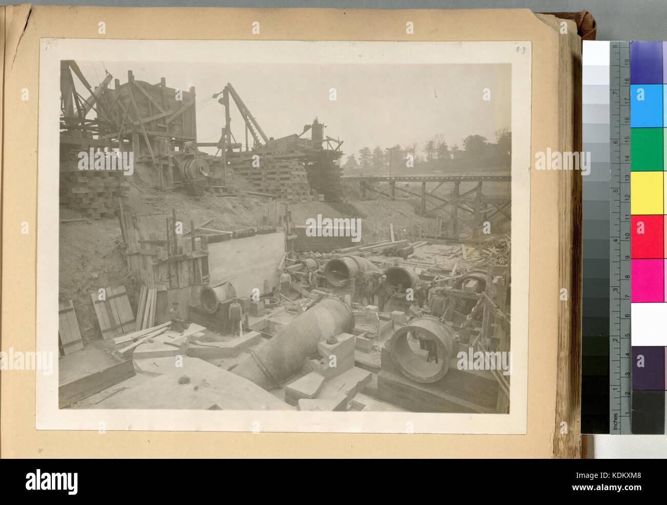 Silver Lake reservoir. View of Gate chamber in Middle dike showing ...