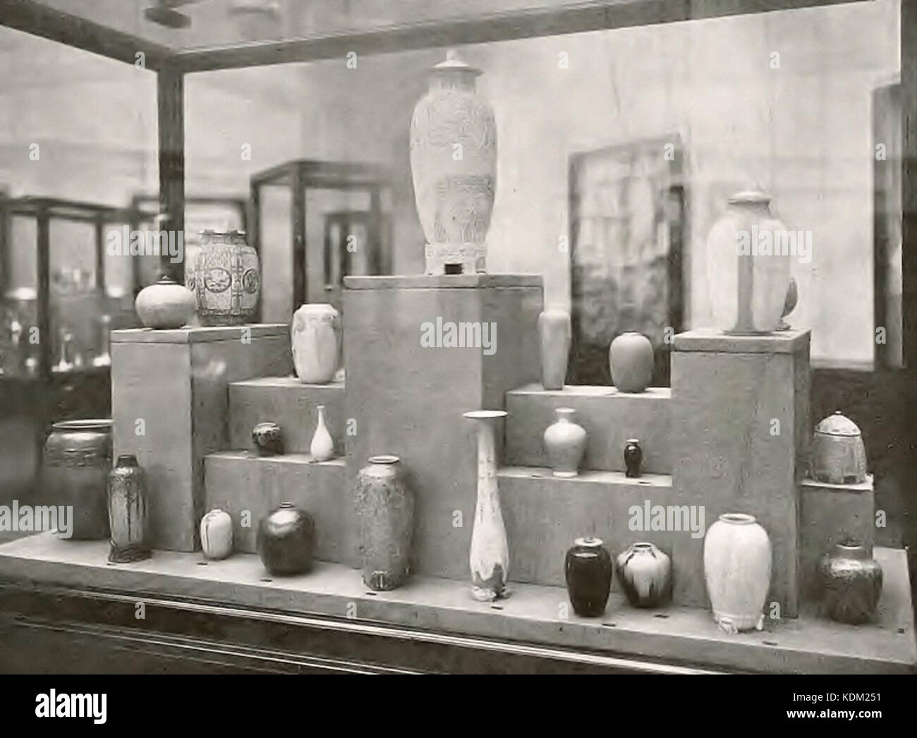 Robineau vase group 1912 13 Stock Photo - Alamy