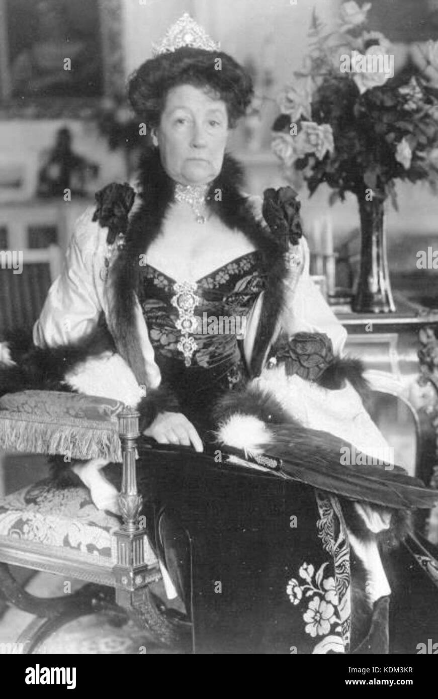 Scientist study fish Black and White Stock Photos & Images - Alamy