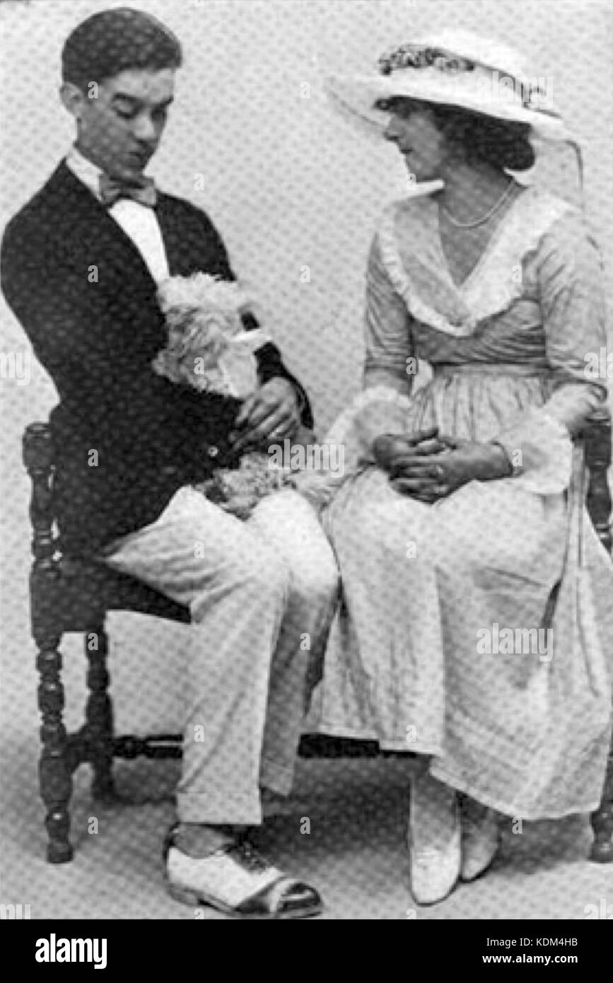 Kelly Gordon Seventeen 1918 Stock Photo - Alamy