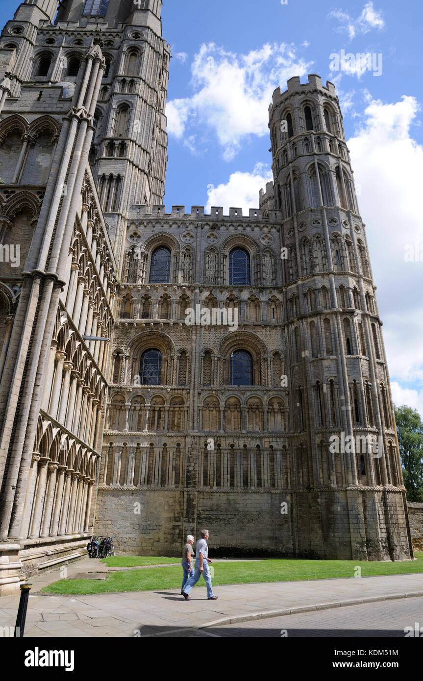 English cathedral building hi-res stock photography and images - Alamy