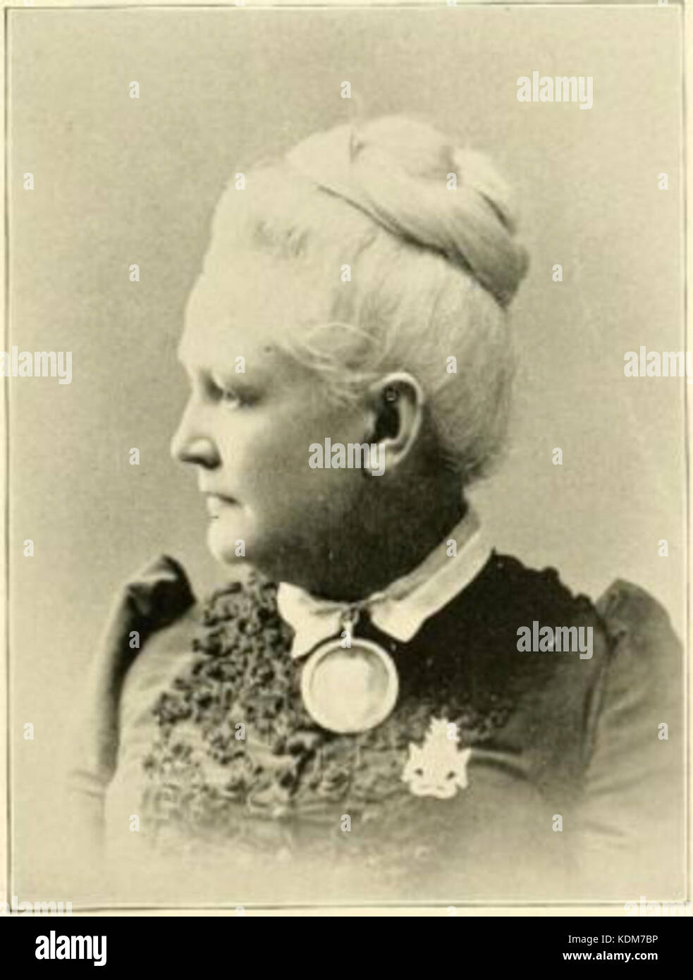 Mary cunningham hi-res stock photography and images - Alamy