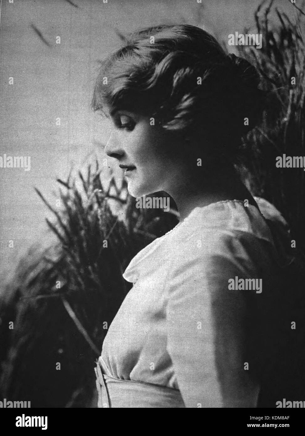 The portrait of Jeanne Eagels captures the essence of the actress's ...