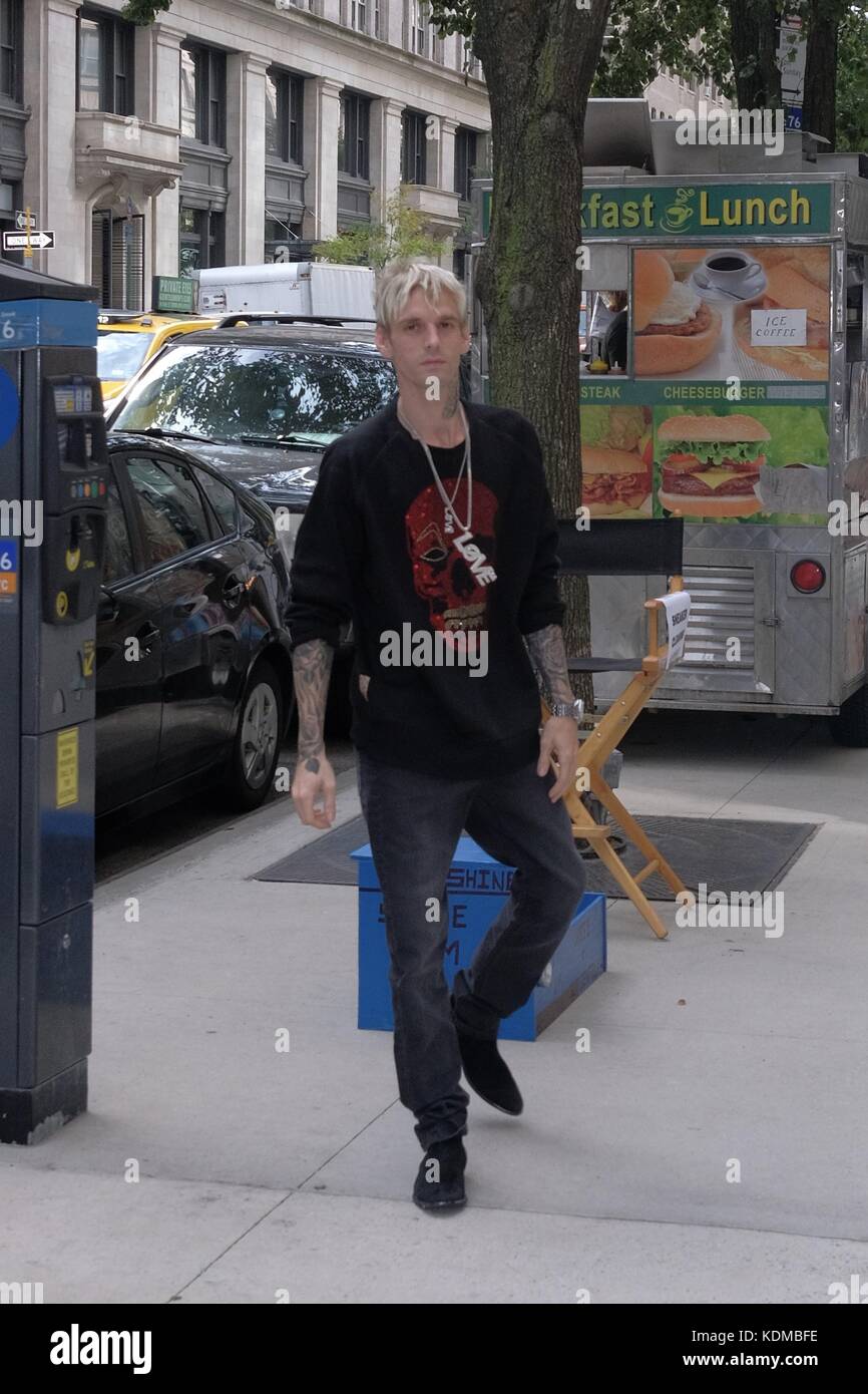 Aaron Carter meets fans outside the Sony building before meeting with ...