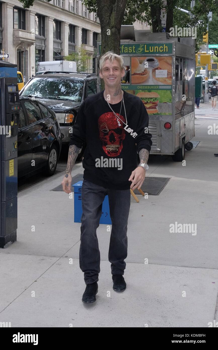Aaron Carter meets fans outside the Sony building before meeting with ...