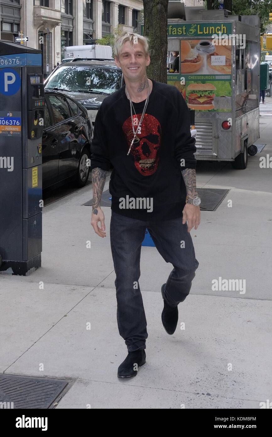 Aaron Carter meets fans outside the Sony building before meeting with ...