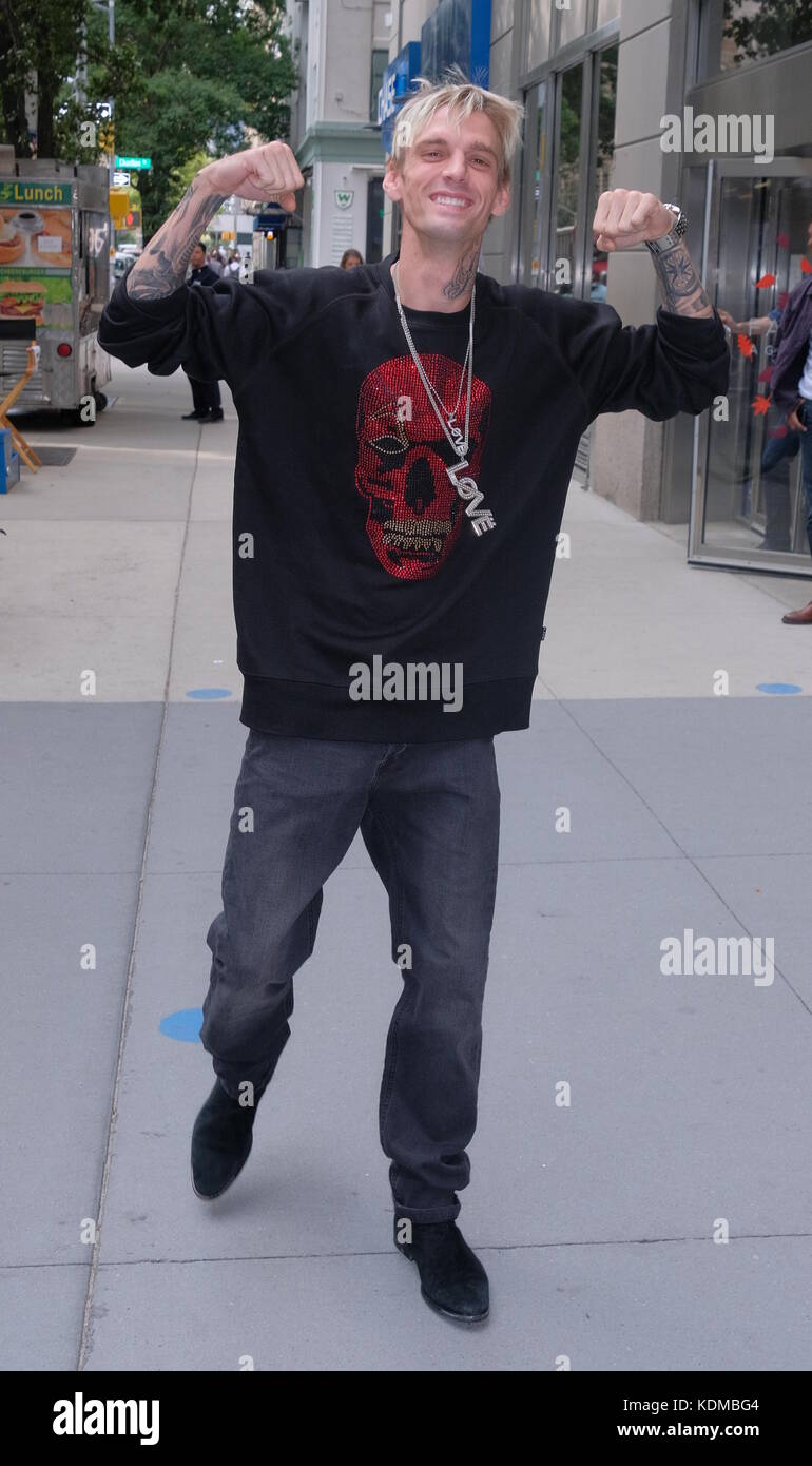 Aaron Carter meets fans outside the Sony building before meeting with ...