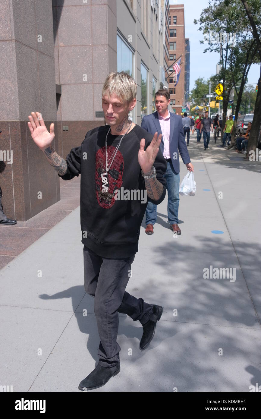 Aaron Carter meets fans outside the Sony building before meeting with ...