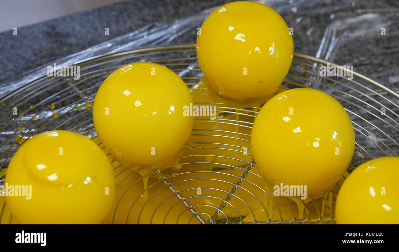 Preparation handmade chocolate candies, close up. confectionery factory ...