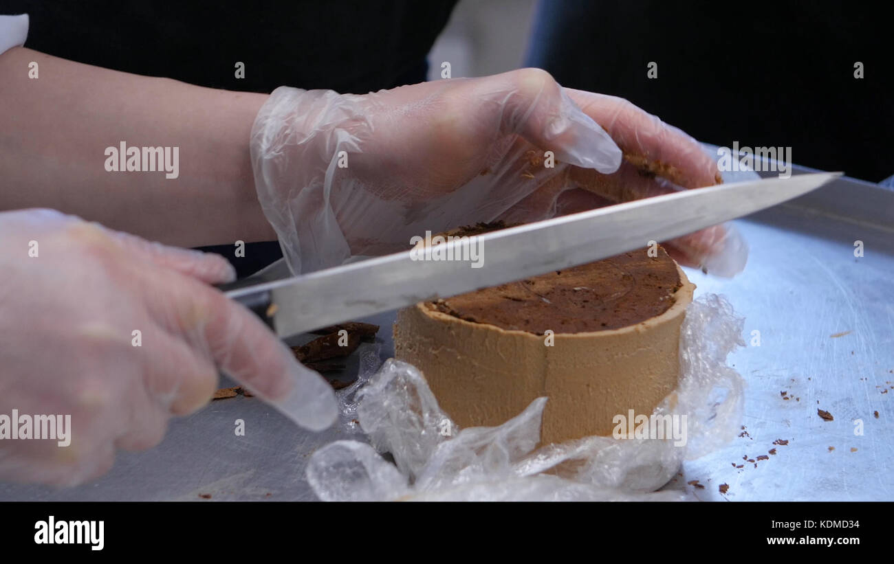 Preparation handmade chocolate candies, close up. confectionery factory ...