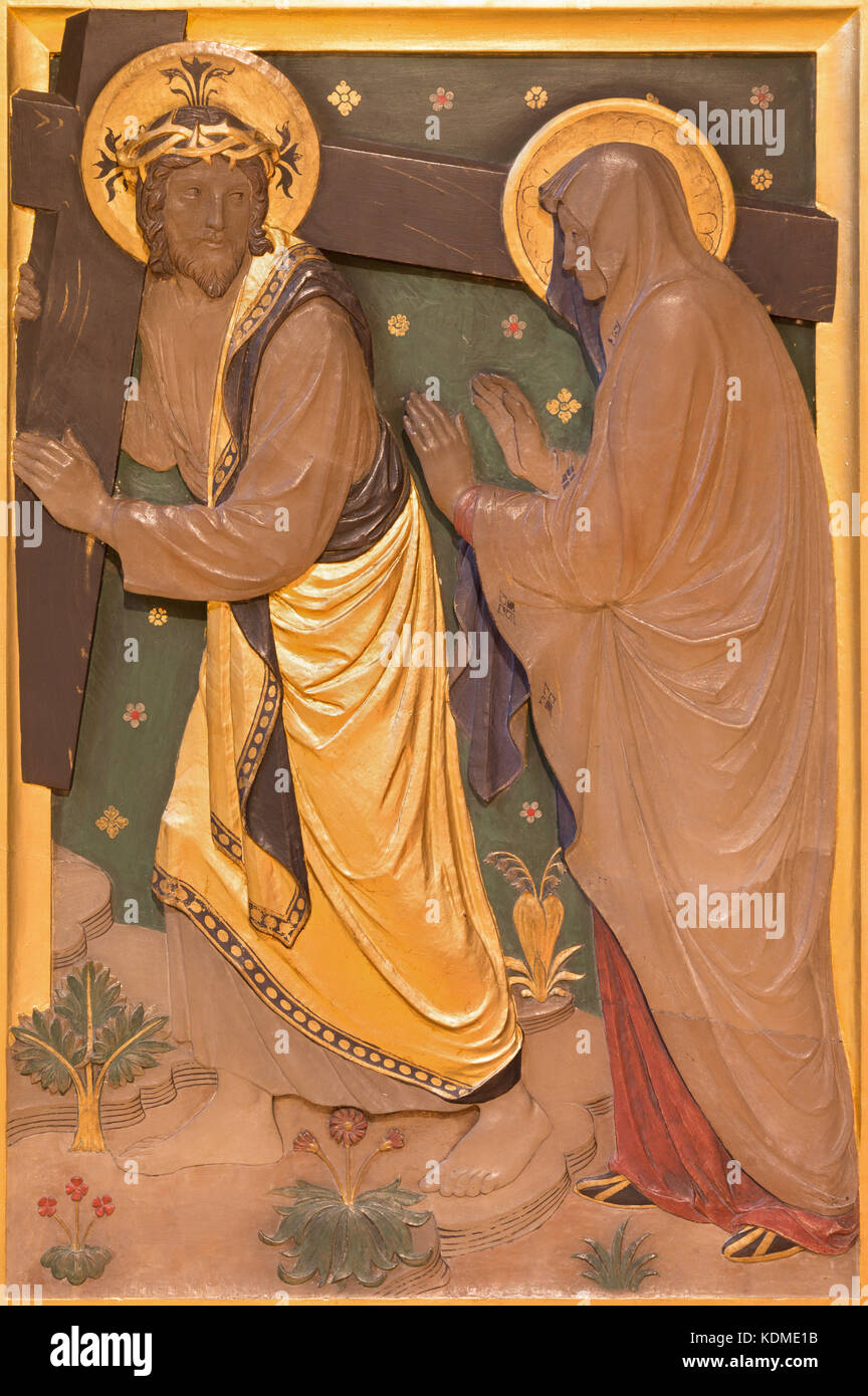 LONDON, GREAT BRITAIN - SEPTEMBER 17, 2017: The Jesus meet his mother ...