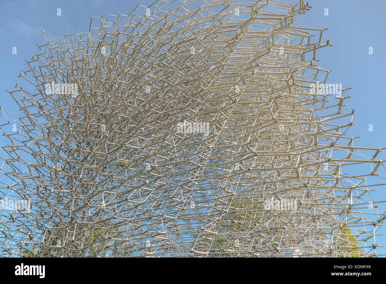 The Hive, Kew Gardens designed by Wolfgang Buttress Stock Photo - Alamy