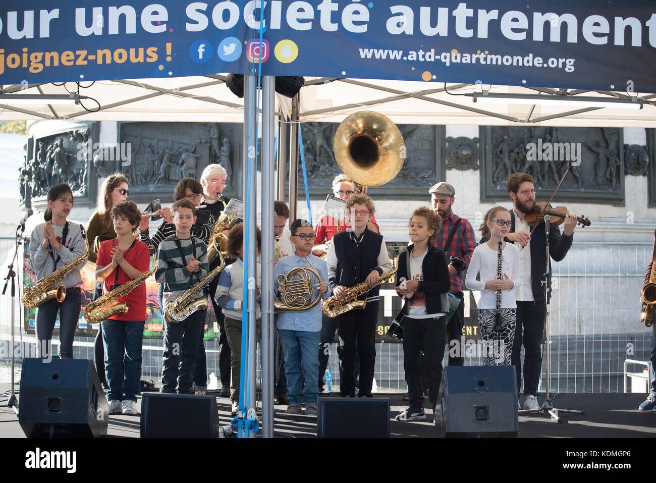 Paris: The Village of Initiatives - ATD Fourth World -- Paris : Le ...