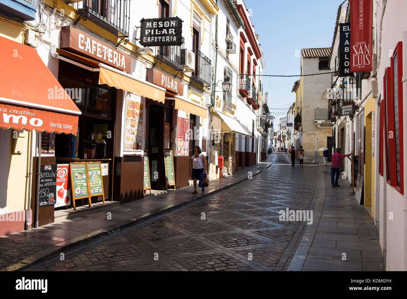 Alleyway, old town, Cordoba, Andalusia, Spain Stock Photo - Alamy
