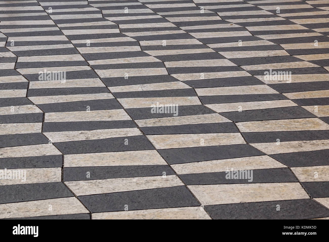 Perspective pavement tiles hi-res stock photography and images - Alamy