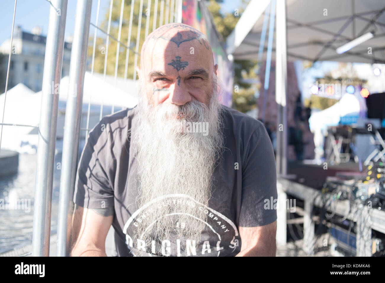 in picture, Piero Sapu, a French rock singer - Paris : Le Village des ...