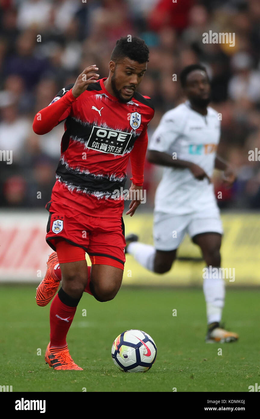 Huddersfield Town's Elias Kachunga during the Premier League match at ...