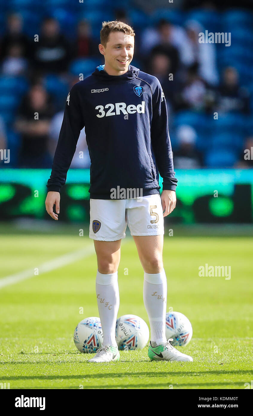 Leeds United's Matthew Pennington warms up ahead of the Sky Bet ...