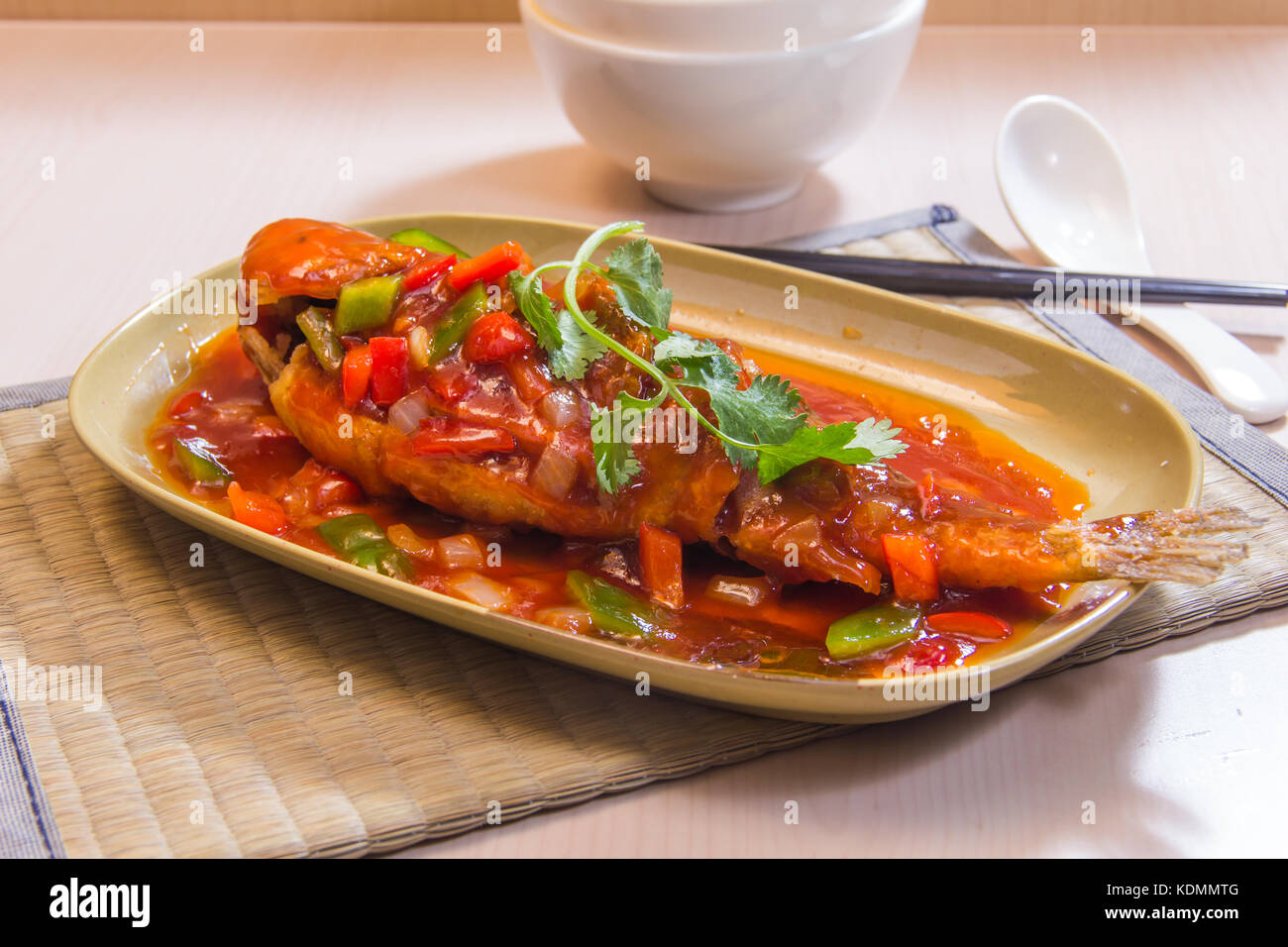 deep fried fish Stock Photo - Alamy