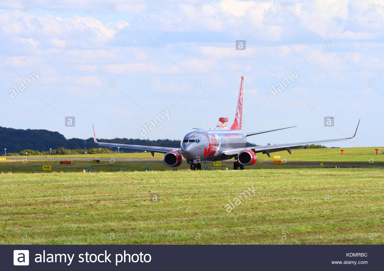 Leeds Bradford Airport Jet 2 High Resolution Stock Photography and ...