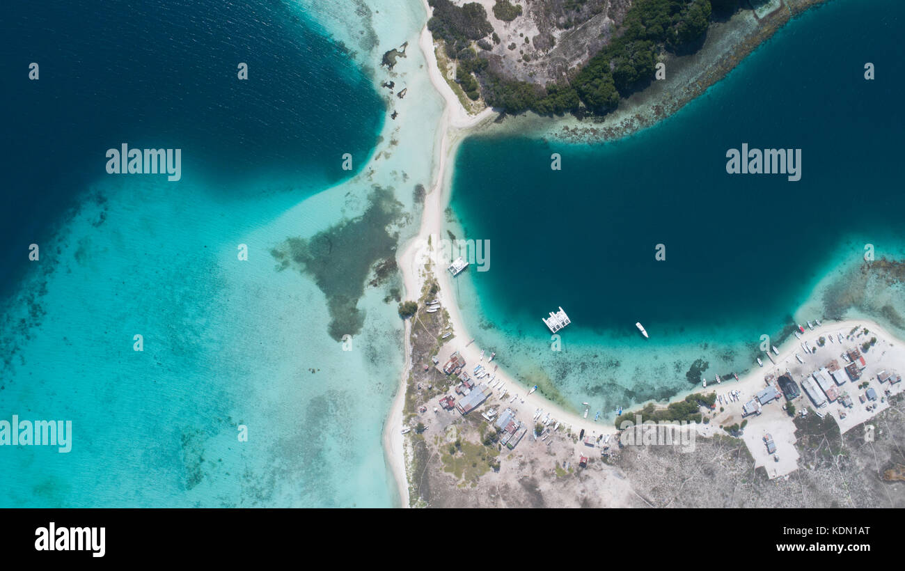 Archipelago aerial hi-res stock photography and images - Alamy