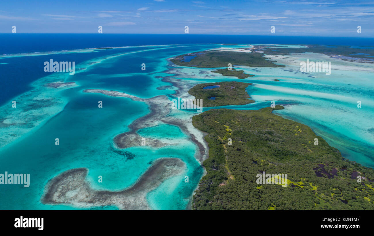 Los roques archipelago off coast hi-res stock photography and images ...