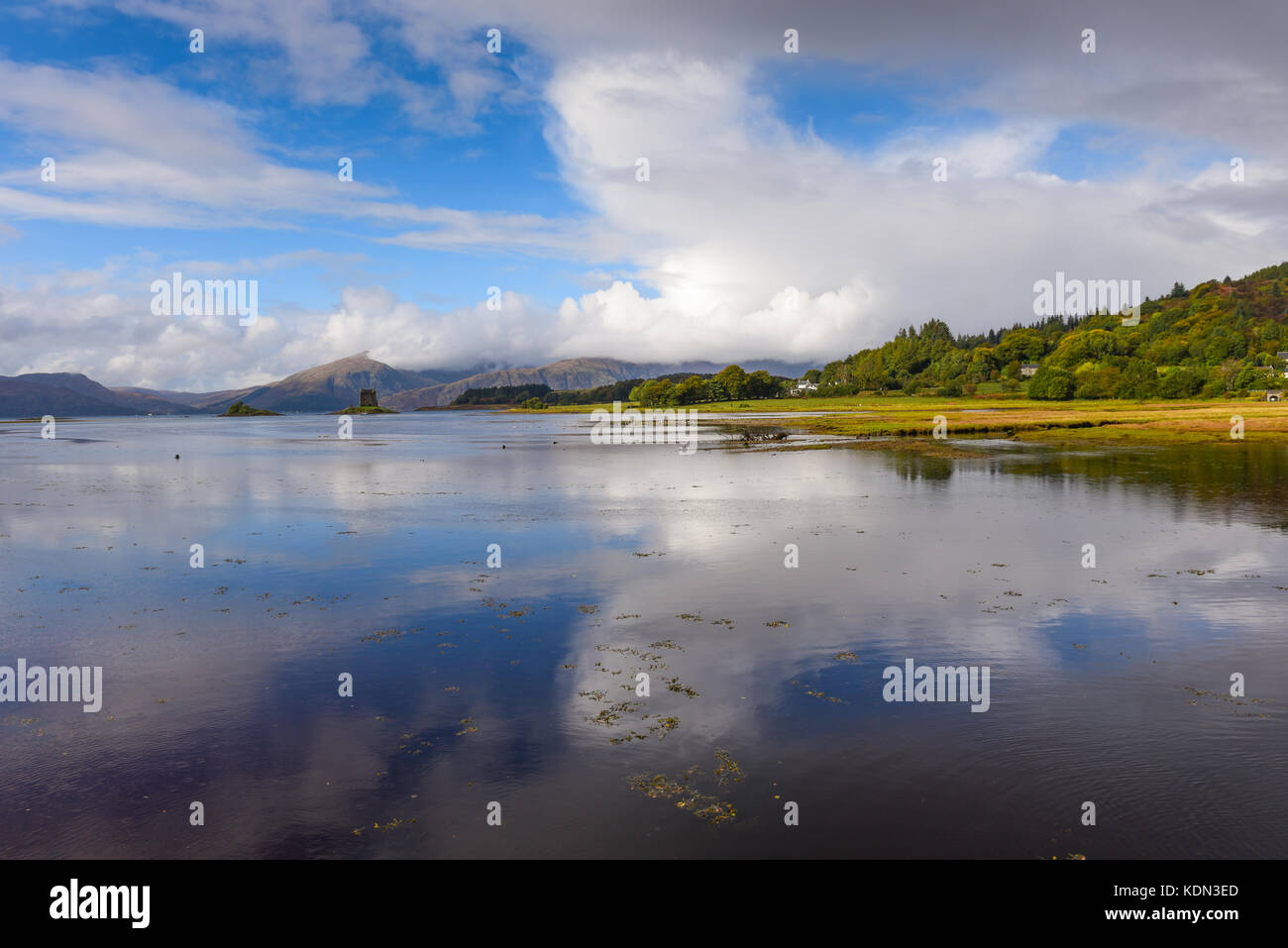 Reflections in Loch Laich at Portnacroish Scotland Stock Photo - Alamy