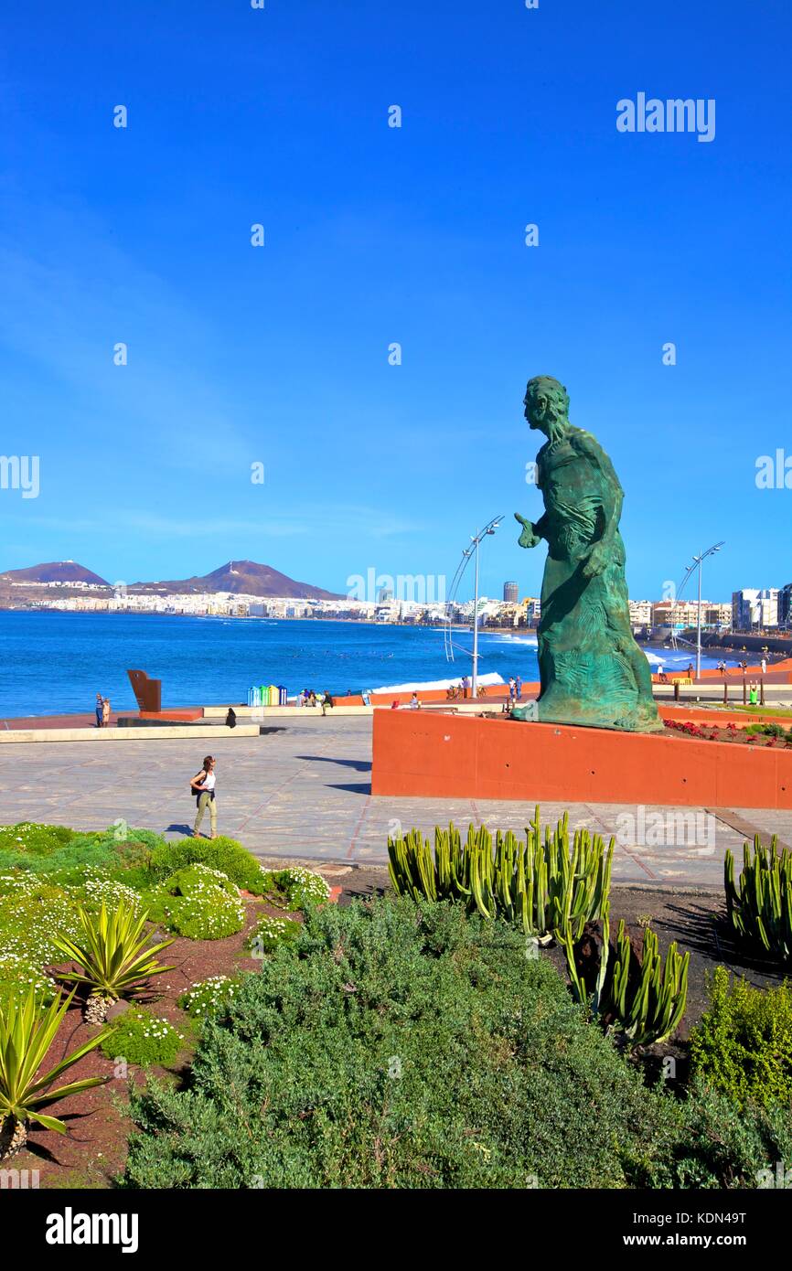 Statue on Playa de las Canteras Beach, Santa Catalina District, Las ...