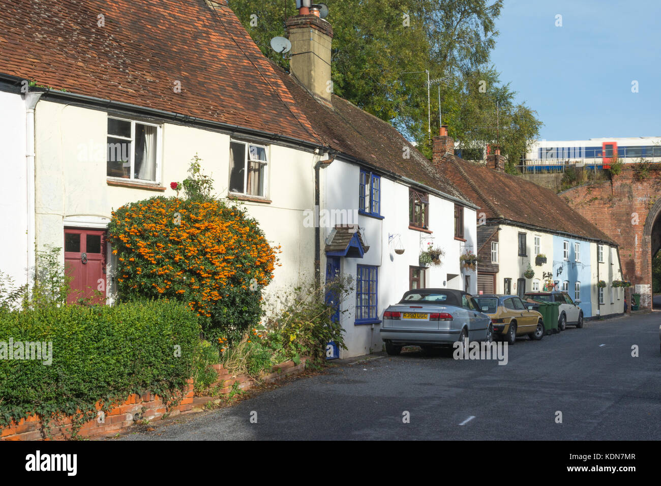 Charming old cottages in The Street in Old Basing village, Hampshire ...