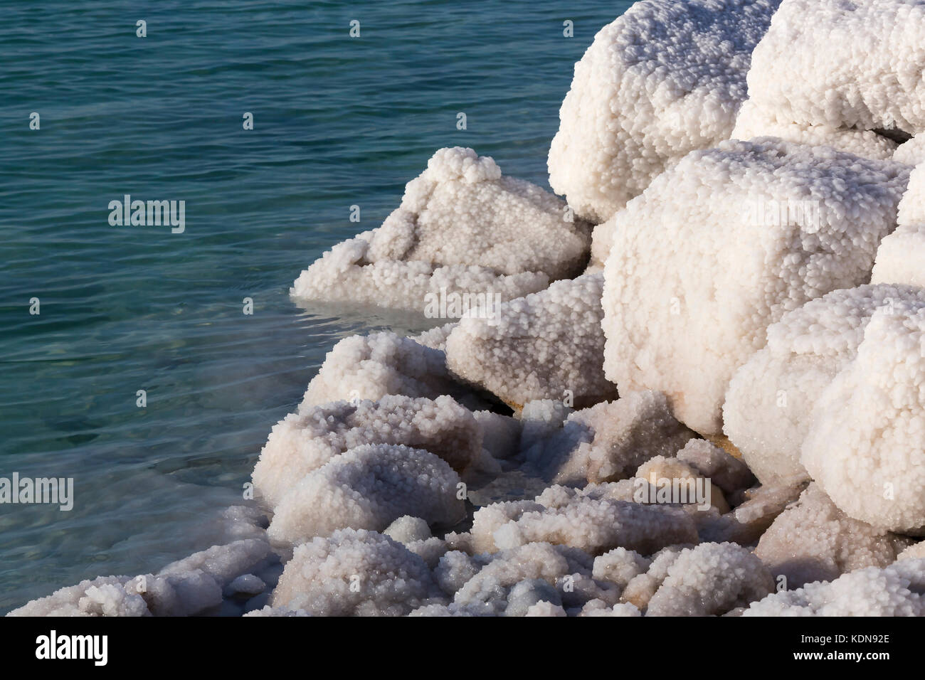 Dead Sea salt deposits stones white crystals Stock Photo - Alamy