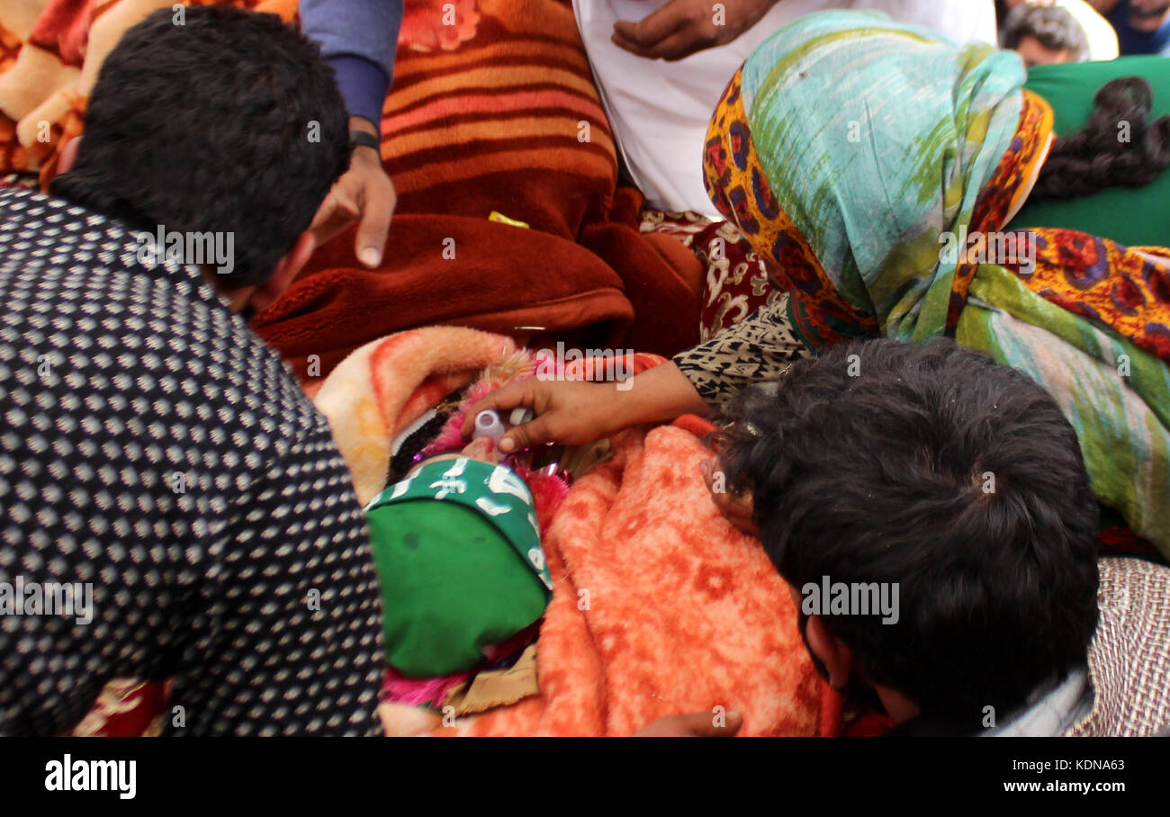 Shopian, India. 14th Oct, 2017. (EDITORS NOTE: Image depicts death ...