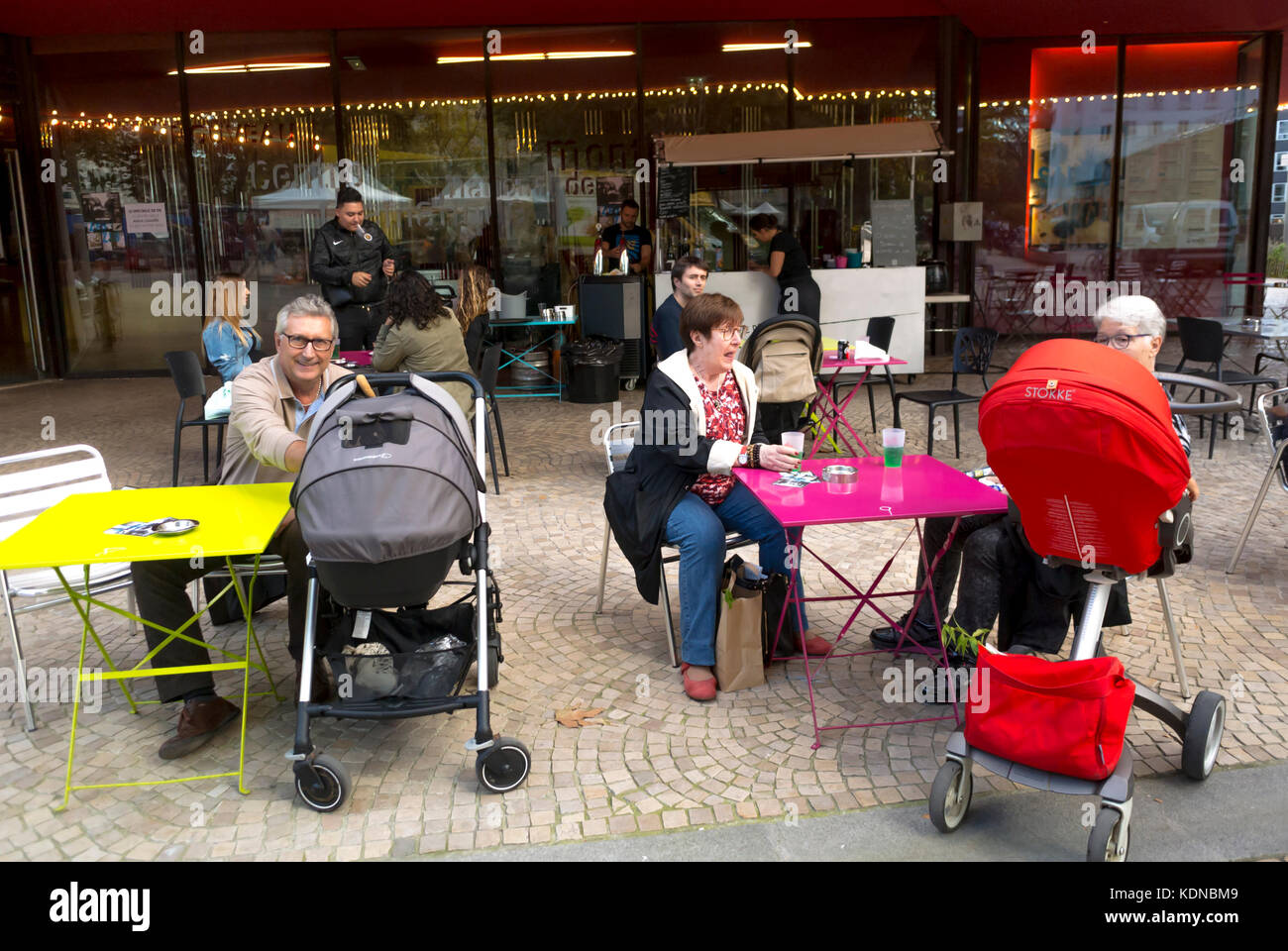 Montreuil, France, Small Crowd People siting at tables Local, French ...