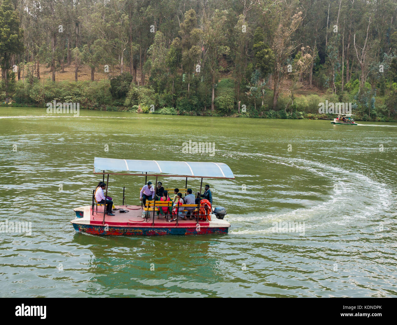 Boating In Ooty Lake Stock Photo Alamy boating-in-ooty-lake-stock-photo-alamy